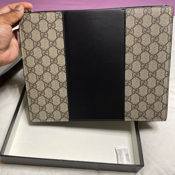 Gucci | Bags | Gucci Portfolio | Poshmark